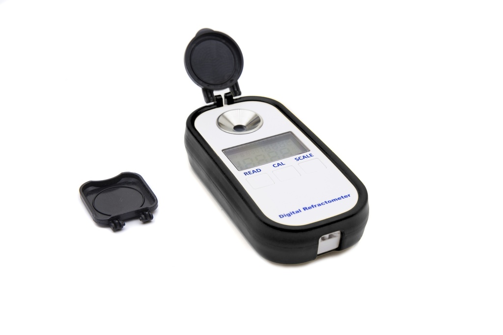 Digital refractometer, Brix and Refractive Index rechargeable batteries ...